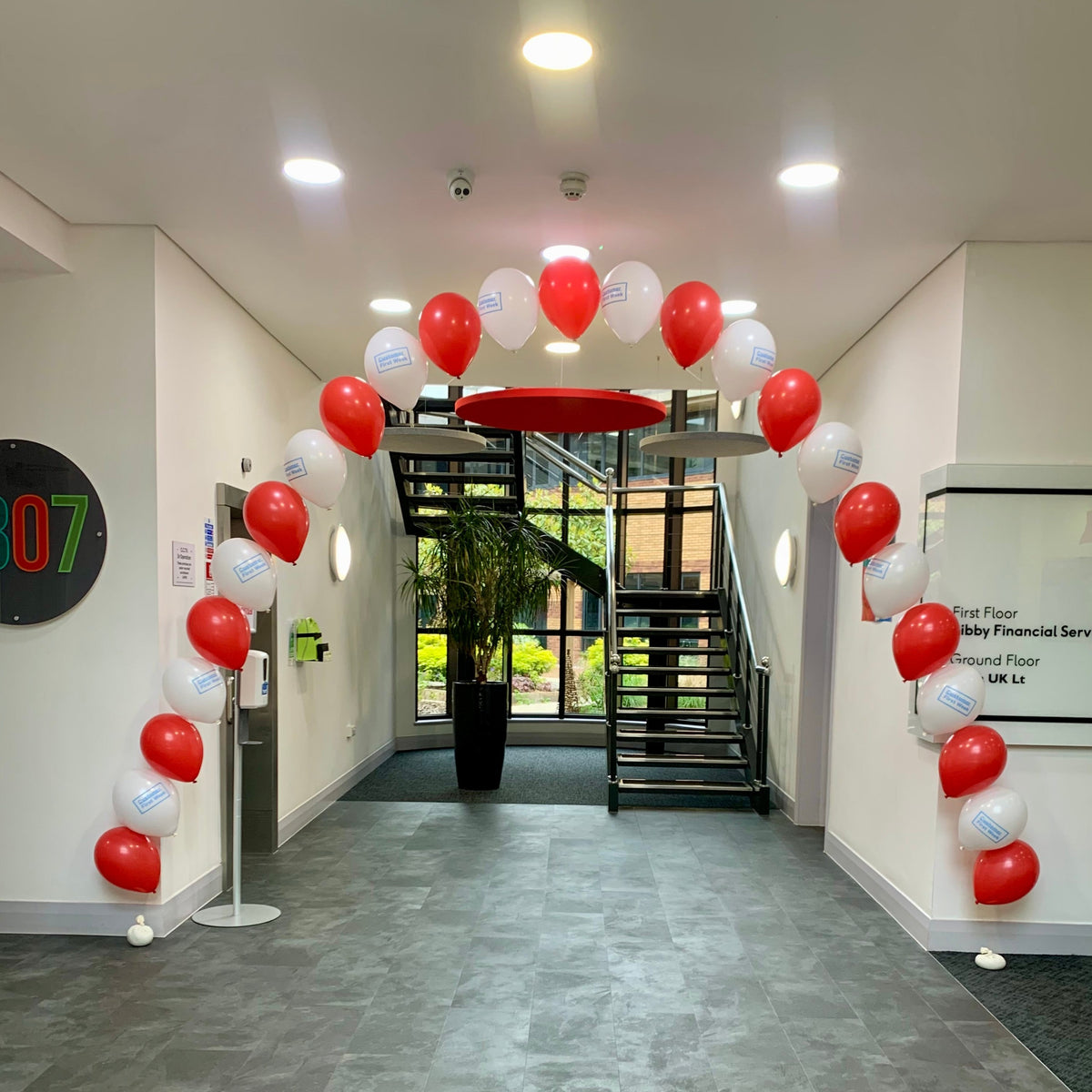 Classic Helium Balloon Arch — Sweet Celebrations Ltd